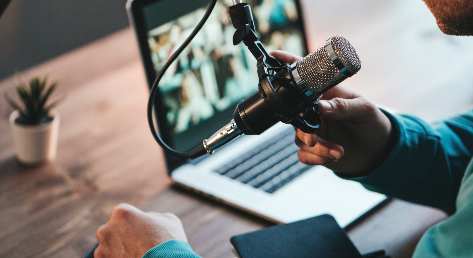 How to Go on a Podcast Tour